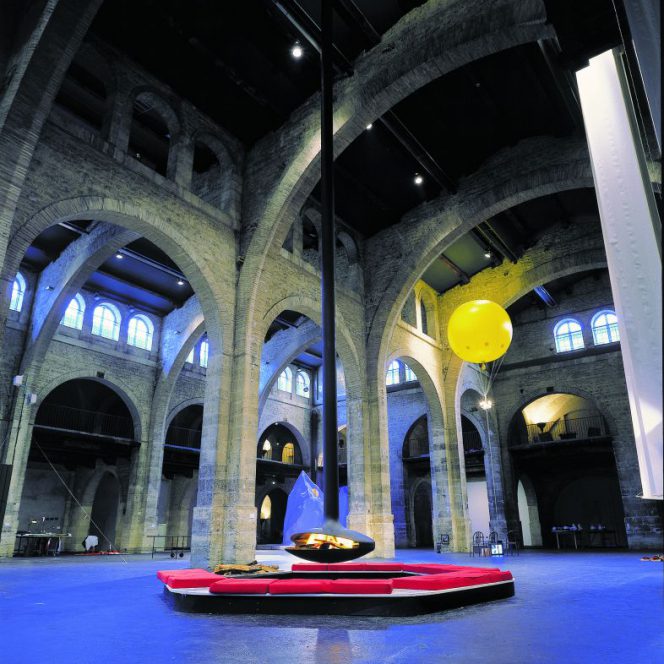 Gyrofocus by Focus Fires | Rotating, Suspended Fireplace